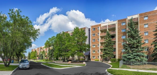 Crescent Ridge Towers